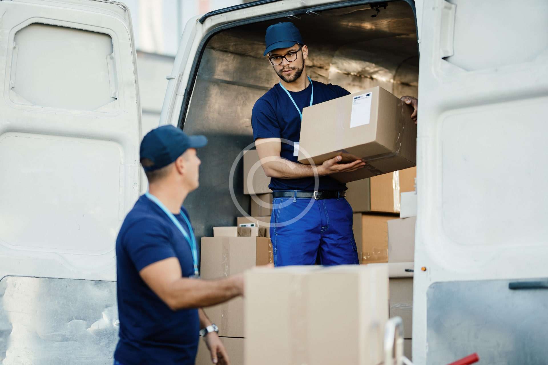 How to safely move fragile items – BIL AZM